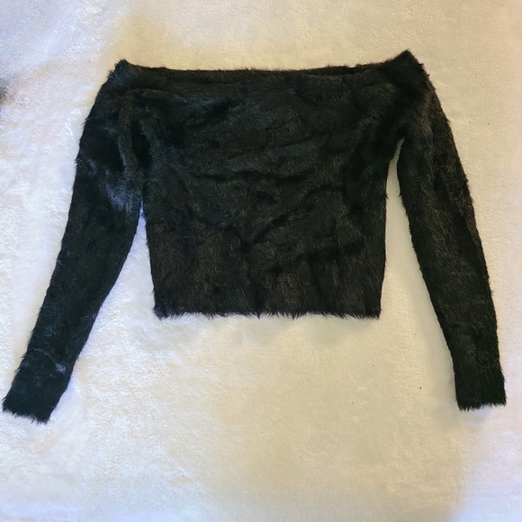 Forever 21 | Tops | Super Warm Fuzzy Crop Top | Poshmark